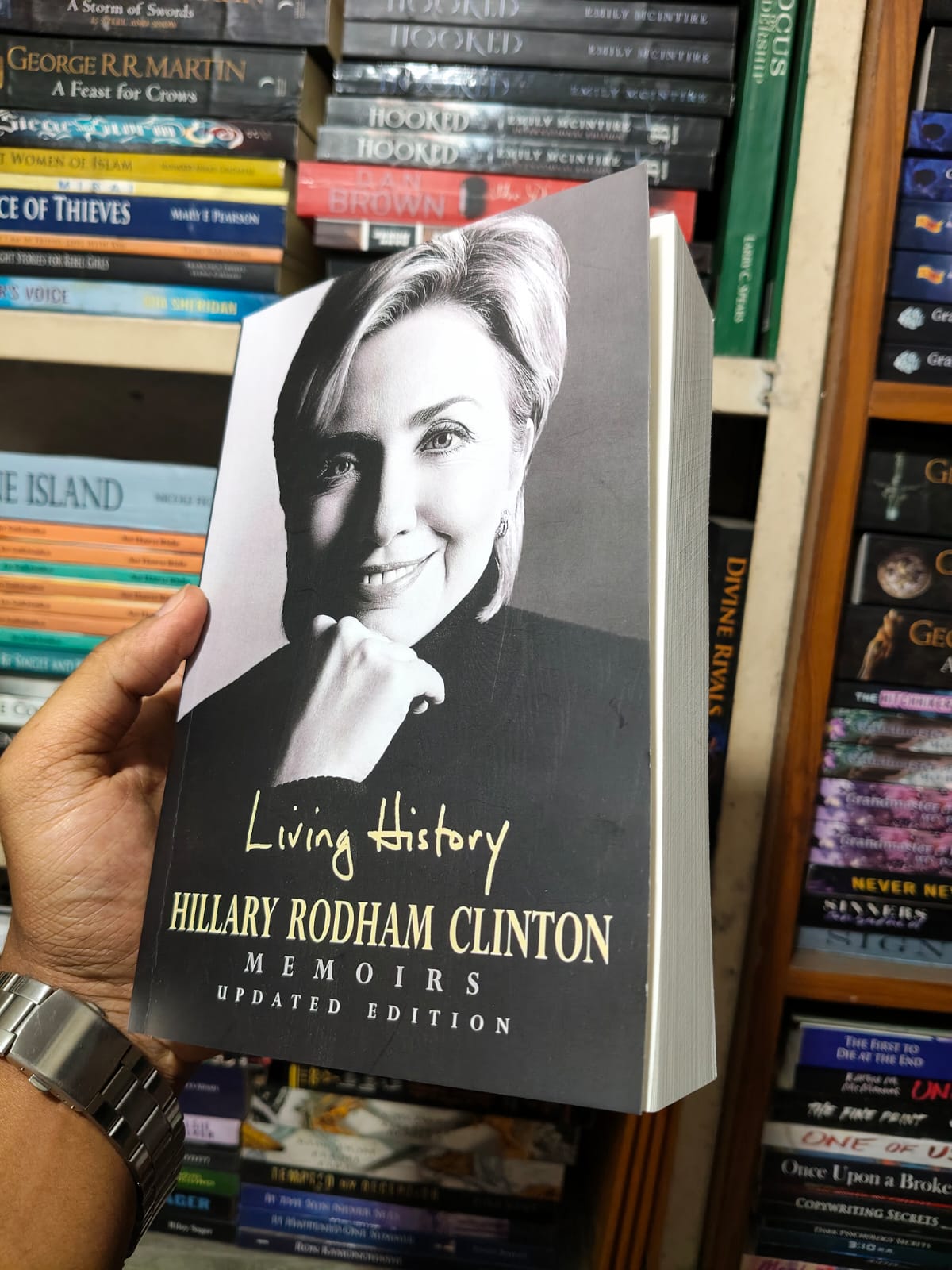 Living History by Hillary Rodham Clinton (Updated Edition) – Book Tank BD